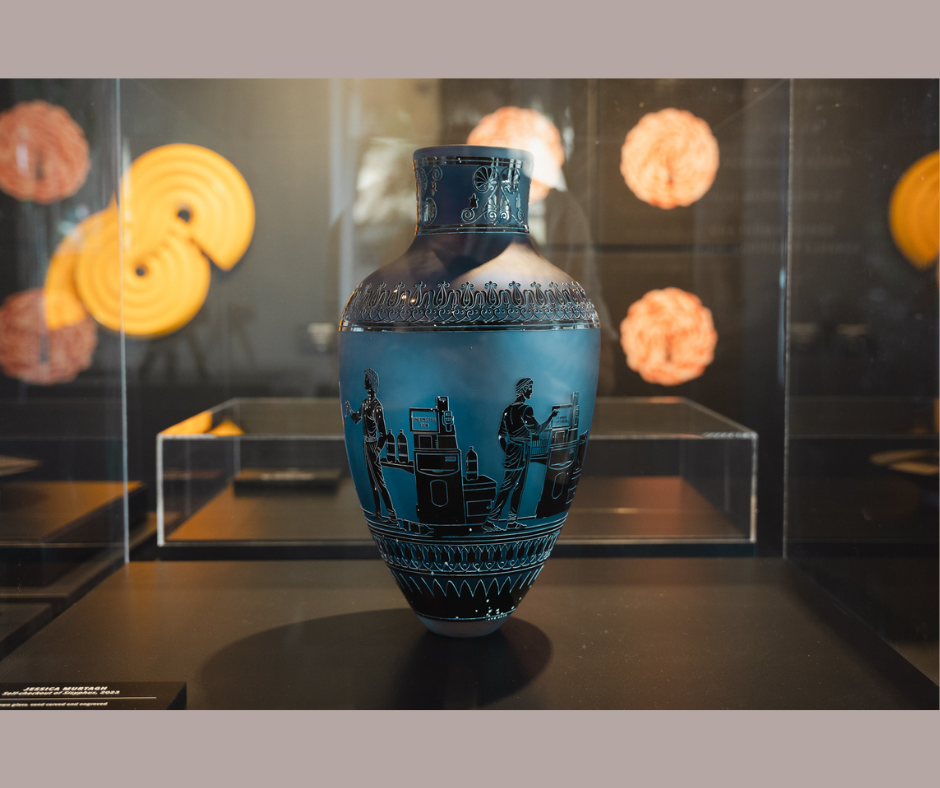 Meet Jessica Murtagh, a glass artist innovating craft and design. | SMSA